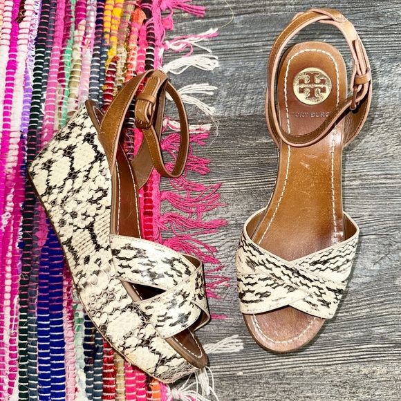 Tory Burch | Shoes | Tory Burch Cream Black Snakeskin Cathleen Platform ...
